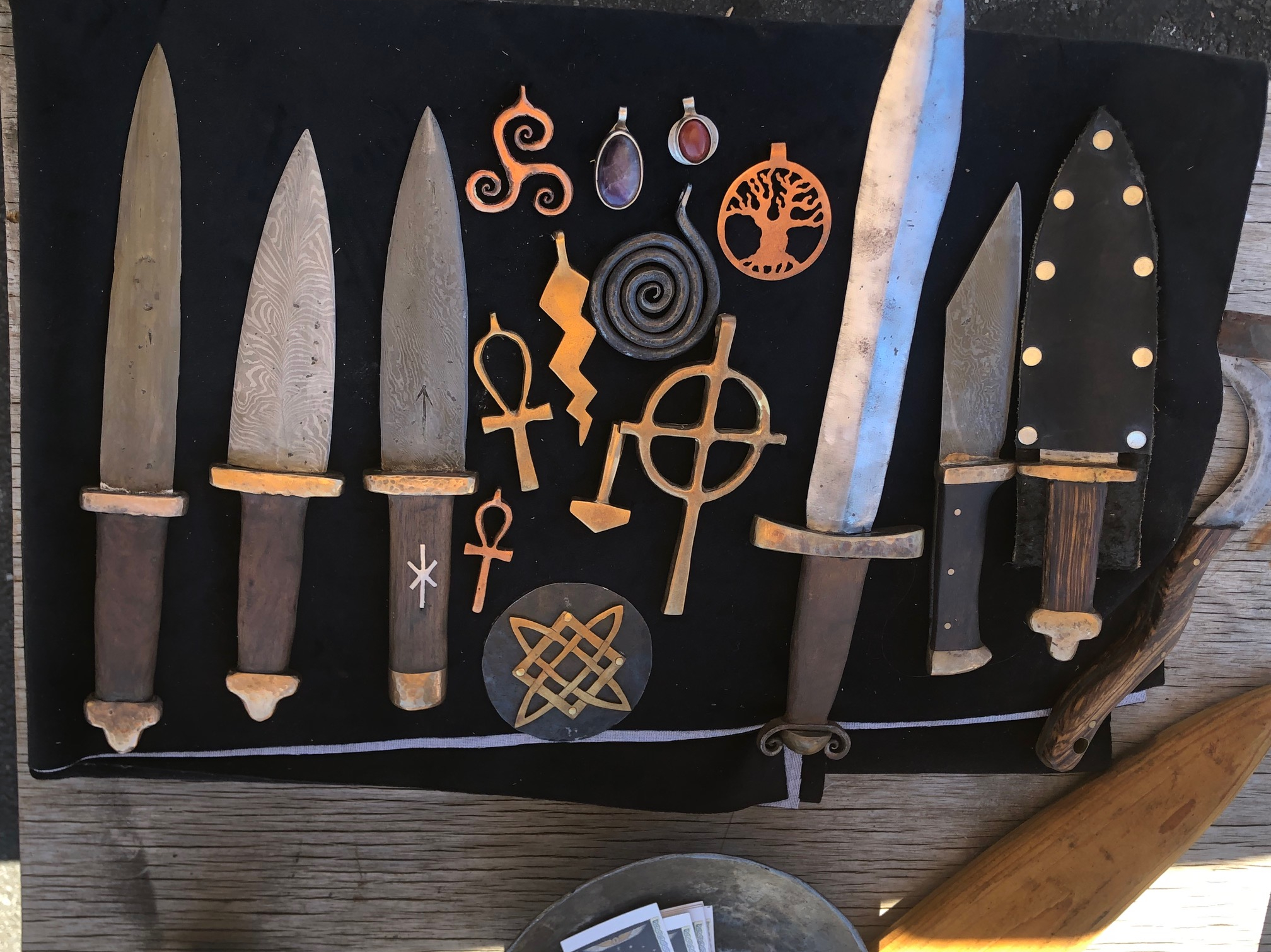 Vending at the Finding Foundations convention – Mystic Fire Forge